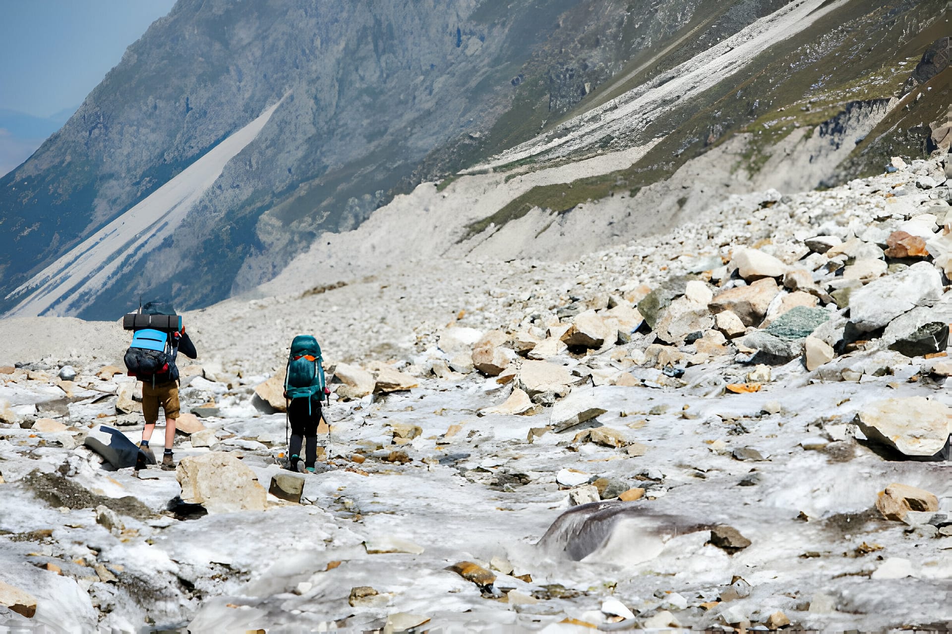 Chandratal Trek with Hampta Pass » The Peak Vibes